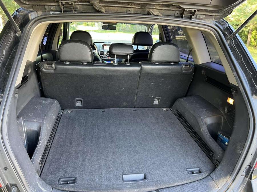 Black Opel Antara 2008 in Vilnius, with an engine capacity of 1.99 L and mileage of 286 thousand km for 2850 €, photo 20 on AUTOMOTO.COM.LV