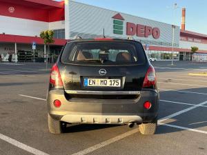 Black Opel Antara 2008 in Kaunas, with an engine capacity of 1.99 L and mileage of 257 thousand km for 3400 €, photo 5 on AUTOMOTO.COM.LV