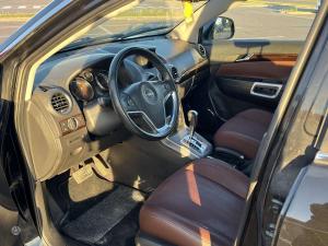 Black Opel Antara 2008 in Kaunas, with an engine capacity of 1.99 L and mileage of 257 thousand km for 3400 €, photo 7 on AUTOMOTO.COM.LV