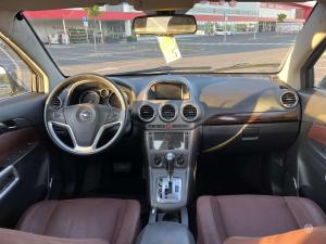 Black Opel Antara 2008 in Kaunas, with an engine capacity of 1.99 L and mileage of 257 thousand km for 3400 €, photo 10 on AUTOMOTO.COM.LV