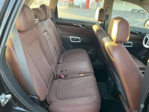 Black Opel Antara 2008 in Kaunas, with an engine capacity of 1.99 L and mileage of 257 thousand km for 3400 €, photo 12 on AUTOMOTO.COM.LV