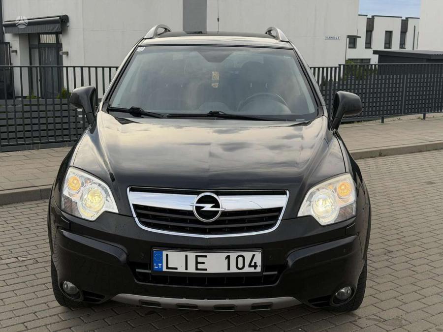 Melns Opel Antara 2008 Viļņa, ar dzinēja tilpumu 2.00 L un nobraukumu 240 tūkst. km par 2000 €, foto 4 vietnē AUTOMOTO.COM.LV