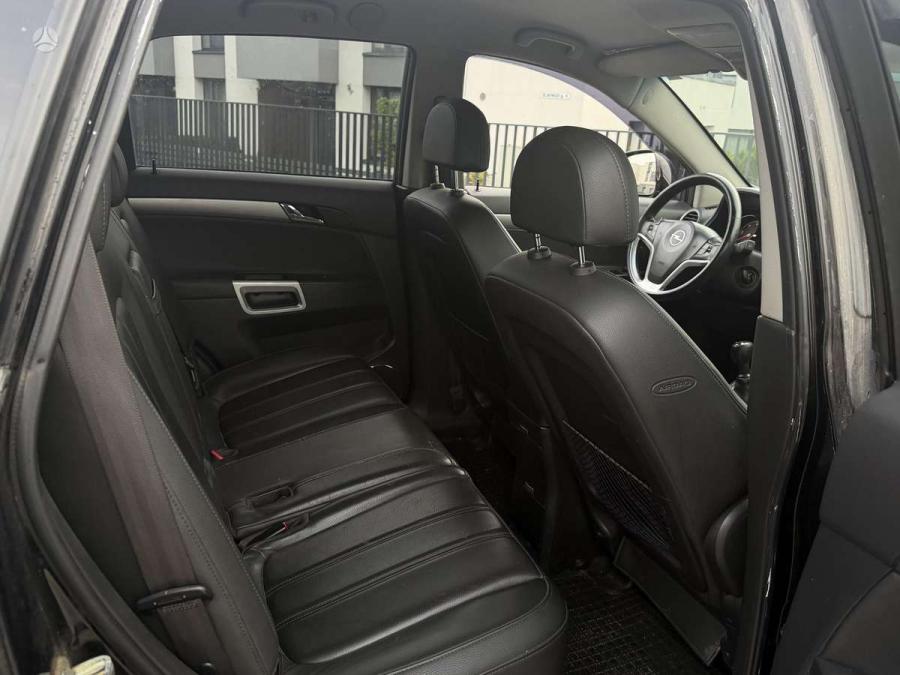 Melns Opel Antara 2008 Viļņa, ar dzinēja tilpumu 2.00 L un nobraukumu 240 tūkst. km par 2000 €, foto 14 vietnē AUTOMOTO.COM.LV