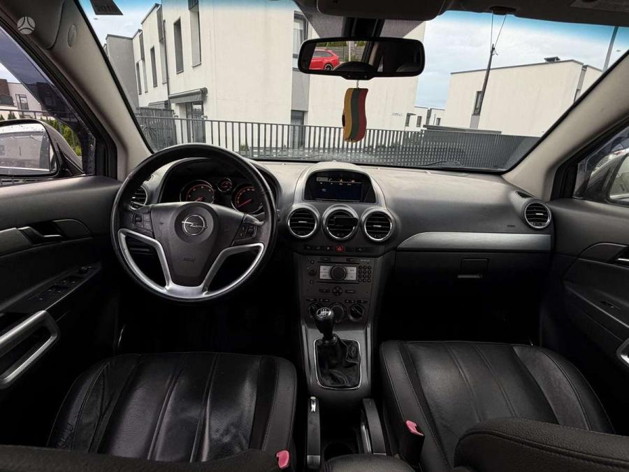 Melns Opel Antara 2008 Viļņa, ar dzinēja tilpumu 2.00 L un nobraukumu 240 tūkst. km par 2000 €, foto 16 vietnē AUTOMOTO.COM.LV