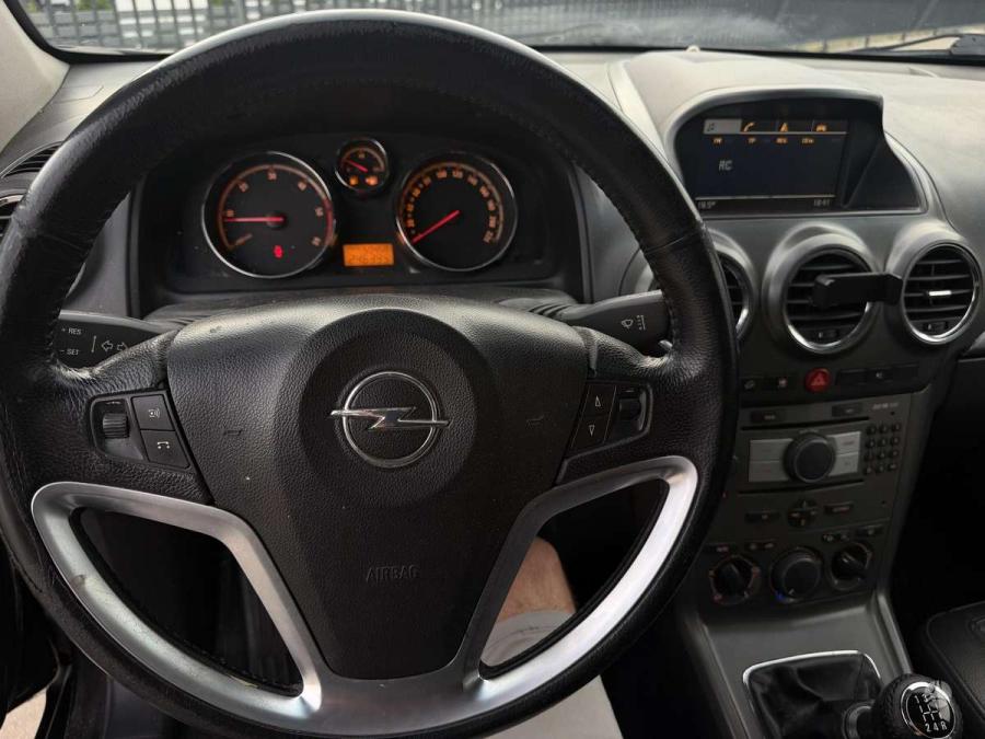 Melns Opel Antara 2008 Viļņa, ar dzinēja tilpumu 2.00 L un nobraukumu 240 tūkst. km par 2000 €, foto 20 vietnē AUTOMOTO.COM.LV