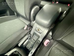 Melns Opel Antara 2008 Rīga, ar dzinēja tilpumu 2.00 L un nobraukumu 0 tūkst. km par 3990 €, foto 11 vietnē AUTOMOTO.COM.LV