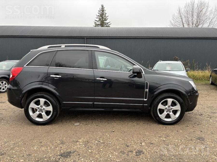 Black Opel Antara 2009 in Ogre, with an engine capacity of 2.40 L and mileage of 0 thousand km for 5700 €, photo 2 on AUTOMOTO.COM.LV