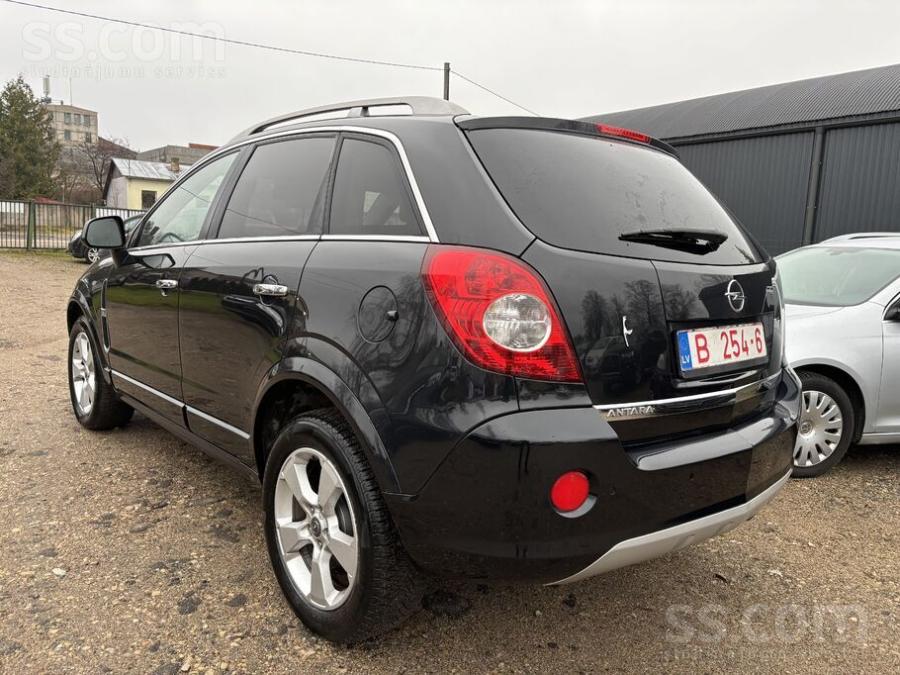 Black Opel Antara 2009 in Ogre, with an engine capacity of 2.40 L and mileage of 0 thousand km for 5700 €, photo 5 on AUTOMOTO.COM.LV