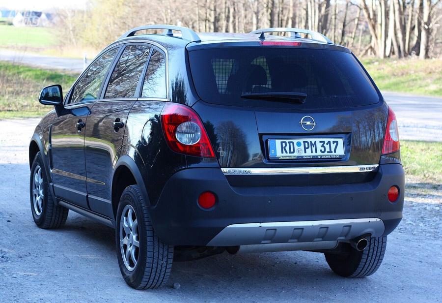 Melns Opel Antara 2009 Petrikaičiai, ar dzinēja tilpumu 2.00 L un nobraukumu 139 tūkst. km par 4299 €, foto 10 vietnē AUTOMOTO.COM.LV