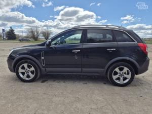 Black Opel Antara 2009 in Sirvintos, with an engine capacity of 2.00 L and mileage of 218 thousand km for 2450 €, photo 7 on AUTOMOTO.COM.LV