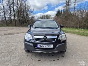 Black Opel Antara 2009 in Sirvintos, with an engine capacity of 2.00 L and mileage of 218 thousand km for 2450 €, photo 8 on AUTOMOTO.COM.LV
