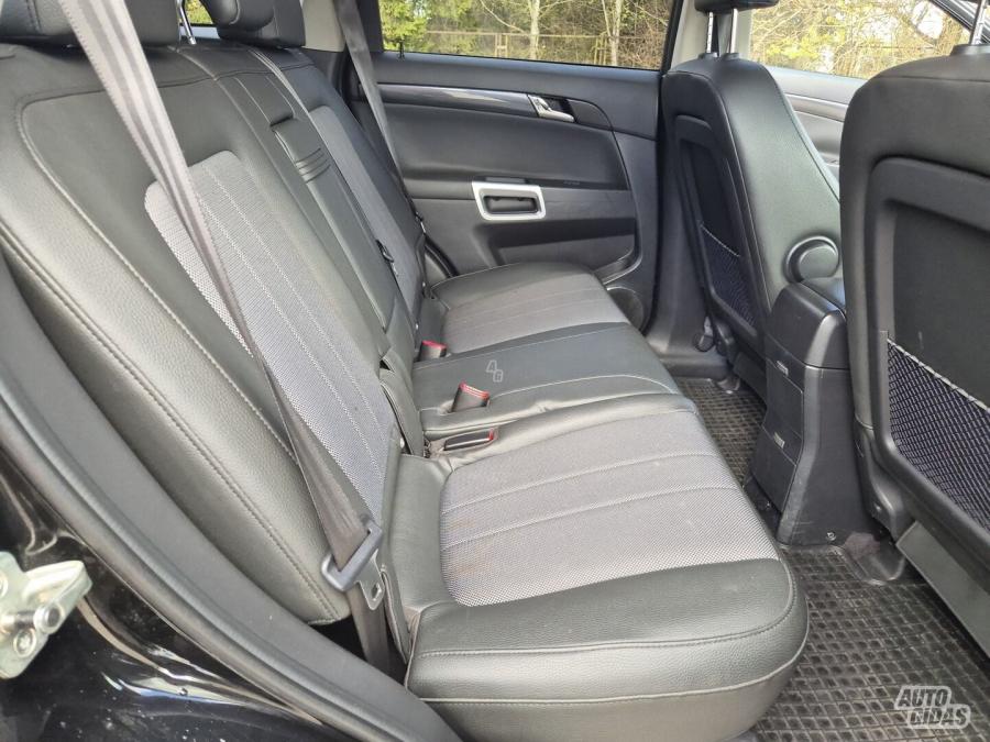 Black Opel Antara 2009 in Sirvintos, with an engine capacity of 2.00 L and mileage of 218 thousand km for 2450 €, photo 23 on AUTOMOTO.COM.LV