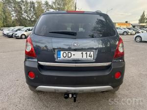 Black Opel Antara 2009 in Riga, with an engine capacity of 2.00 L and mileage of 0 thousand km for 4650 €, photo 7 on AUTOMOTO.COM.LV