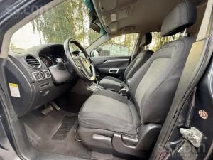 Black Opel Antara 2009 in Riga, with an engine capacity of 2.00 L and mileage of 0 thousand km for 4650 €, photo 9 on AUTOMOTO.COM.LV