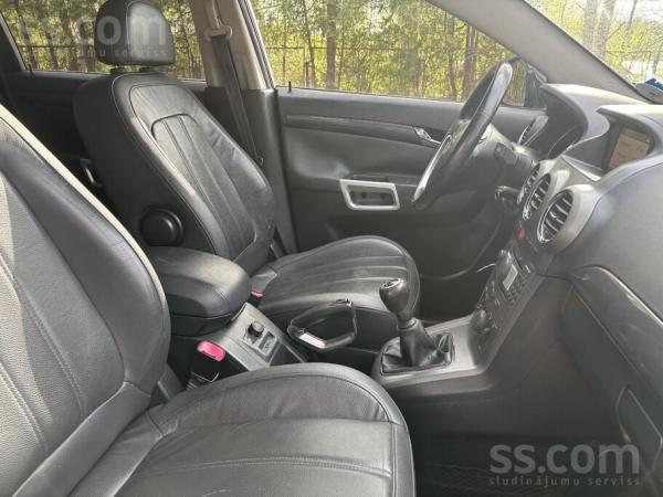 Melns Opel Antara 2009 Ogre, ar dzinēja tilpumu 2.40 L un nobraukumu 262 tūkst. km par 4200 €, foto 9 vietnē AUTOMOTO.COM.LV