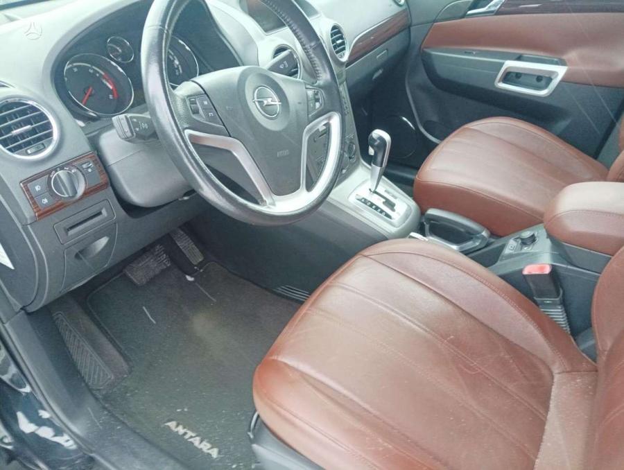 Melns Opel Antara 2010 Marijampole, ar dzinēja tilpumu 1.99 L un nobraukumu 186 tūkst. km par 4200 €, foto 7 vietnē AUTOMOTO.COM.LV