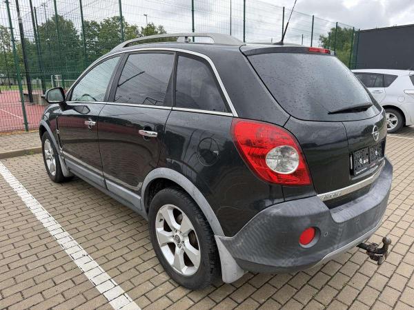Melns Opel Antara 2010 Šauļi, ar dzinēja tilpumu 1.99 L un nobraukumu 250 tūkst. km par 3100 €, foto 6 vietnē AUTOMOTO.COM.LV