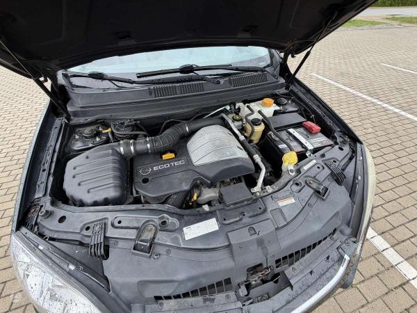 Melns Opel Antara 2010 Šauļi, ar dzinēja tilpumu 1.99 L un nobraukumu 250 tūkst. km par 3100 €, foto 9 vietnē AUTOMOTO.COM.LV
