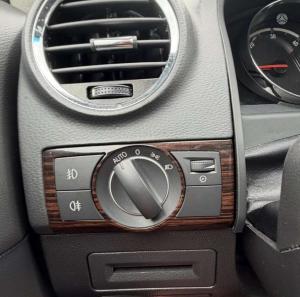 Black Opel Antara 2010 in Siauliai, with an engine capacity of 1.99 L and mileage of 250 thousand km for 3100 €, photo 11 on AUTOMOTO.COM.LV