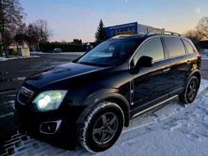Black Opel Antara 2011 in Kretinga, with an engine capacity of 2.23 L and mileage of 254 thousand km for 5500 €, photo 3 on AUTOMOTO.COM.LV