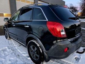 Black Opel Antara 2011 in Kretinga, with an engine capacity of 2.23 L and mileage of 254 thousand km for 5500 €, photo 7 on AUTOMOTO.COM.LV