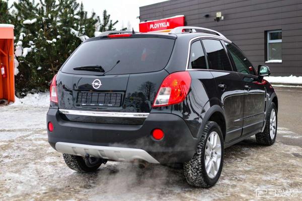 Black Opel Antara 2011 in Kretinga, with an engine capacity of 2.20 L and mileage of 238 thousand km for 5990 €, photo 6 on AUTOMOTO.COM.LV