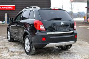 Black Opel Antara 2011 in Kretinga, with an engine capacity of 2.20 L and mileage of 238 thousand km for 5990 €, photo 7 on AUTOMOTO.COM.LV