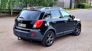 Black Opel Antara 2011 in Cesis, with an engine capacity of 2.20 L and mileage of 327 thousand km for 3950 €, photo 6 on AUTOMOTO.COM.LV