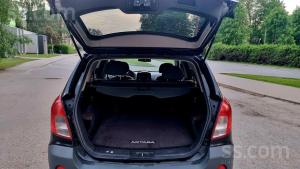 Black Opel Antara 2011 in Cesis, with an engine capacity of 2.20 L and mileage of 327 thousand km for 3950 €, photo 20 on AUTOMOTO.COM.LV