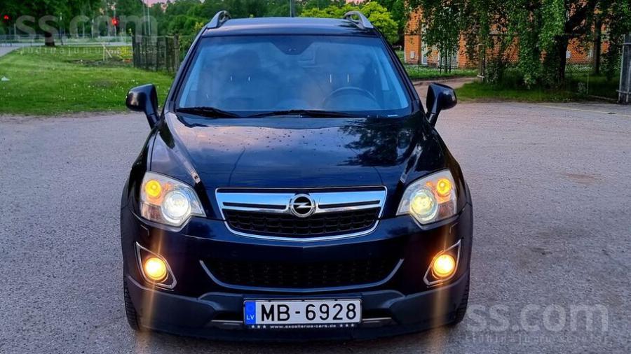 Black Opel Antara 2011 in Cesis, with an engine capacity of 2.20 L and mileage of 327 thousand km for 3950 €, photo 30 on AUTOMOTO.COM.LV