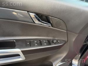 Melns Opel Antara 2011 Talsi, ar dzinēja tilpumu 2.20 L un nobraukumu 200 tūkst. km par 5970 €, foto 21 vietnē AUTOMOTO.COM.LV