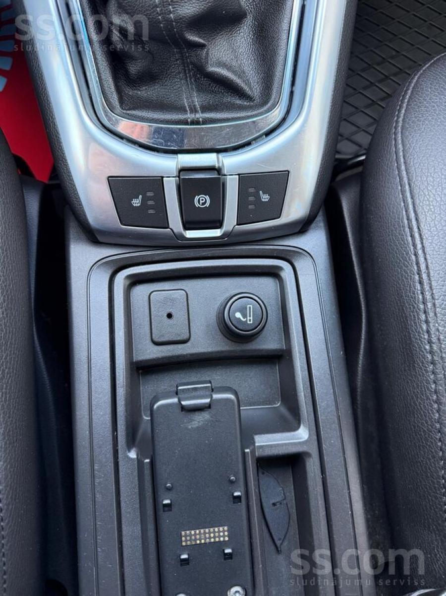 Melns Opel Antara 2011 Talsi, ar dzinēja tilpumu 2.20 L un nobraukumu 200 tūkst. km par 5970 €, foto 23 vietnē AUTOMOTO.COM.LV