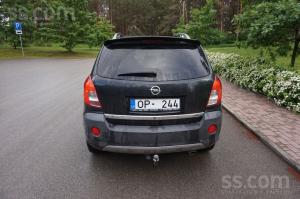 Black Opel Antara 2011 in Jurmala, with an engine capacity of 2.20 L and mileage of 204 thousand km for 3995 €, photo 6 on AUTOMOTO.COM.LV