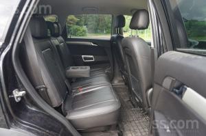 Black Opel Antara 2011 in Jurmala, with an engine capacity of 2.20 L and mileage of 204 thousand km for 3995 €, photo 16 on AUTOMOTO.COM.LV