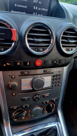 Black Opel Antara 2011 in Cesis, with an engine capacity of 2.20 L and mileage of 327 thousand km for 3950 €, photo 29 on AUTOMOTO.COM.LV