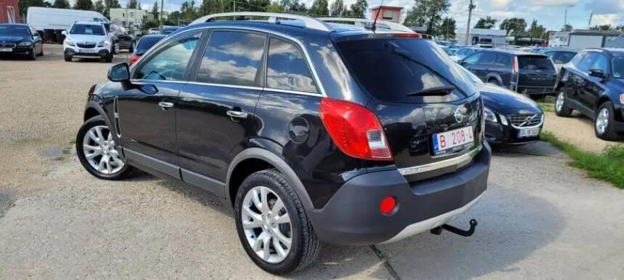 Black Opel Antara 2011 in Riga, with an engine capacity of 2.20 L and mileage of 225 thousand km for 8500 €, photo 6 on AUTOMOTO.COM.LV