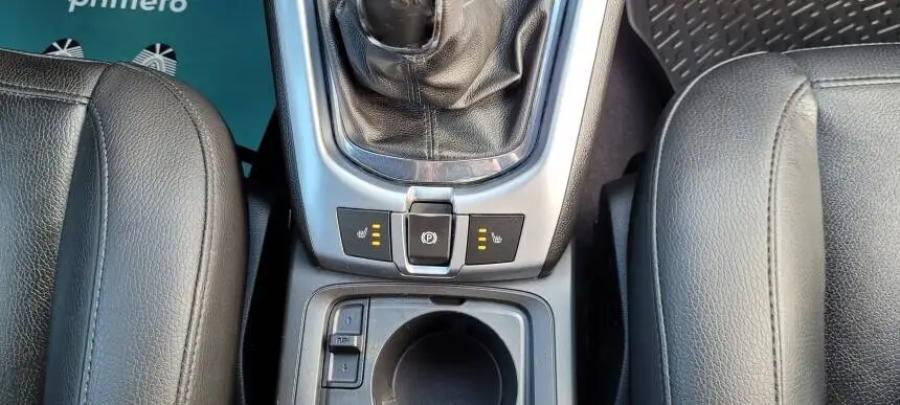 Black Opel Antara 2011 in Riga, with an engine capacity of 2.20 L and mileage of 225 thousand km for 8500 €, photo 29 on AUTOMOTO.COM.LV