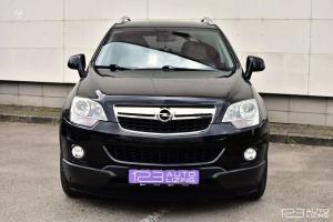 Black Opel Antara 2011 in Kretinga, with an engine capacity of 2.20 L and mileage of 194 thousand km for 5450 €, photo 4 on AUTOMOTO.COM.LV