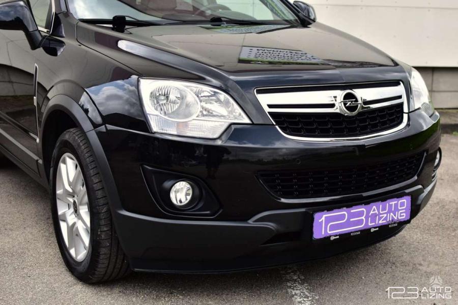 Black Opel Antara 2011 in Kretinga, with an engine capacity of 2.20 L and mileage of 194 thousand km for 5450 €, photo 7 on AUTOMOTO.COM.LV