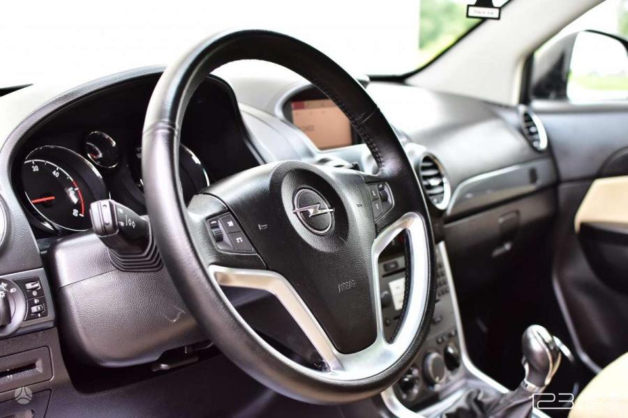 Black Opel Antara 2011 in Kretinga, with an engine capacity of 2.20 L and mileage of 194 thousand km for 5450 €, photo 24 on AUTOMOTO.COM.LV
