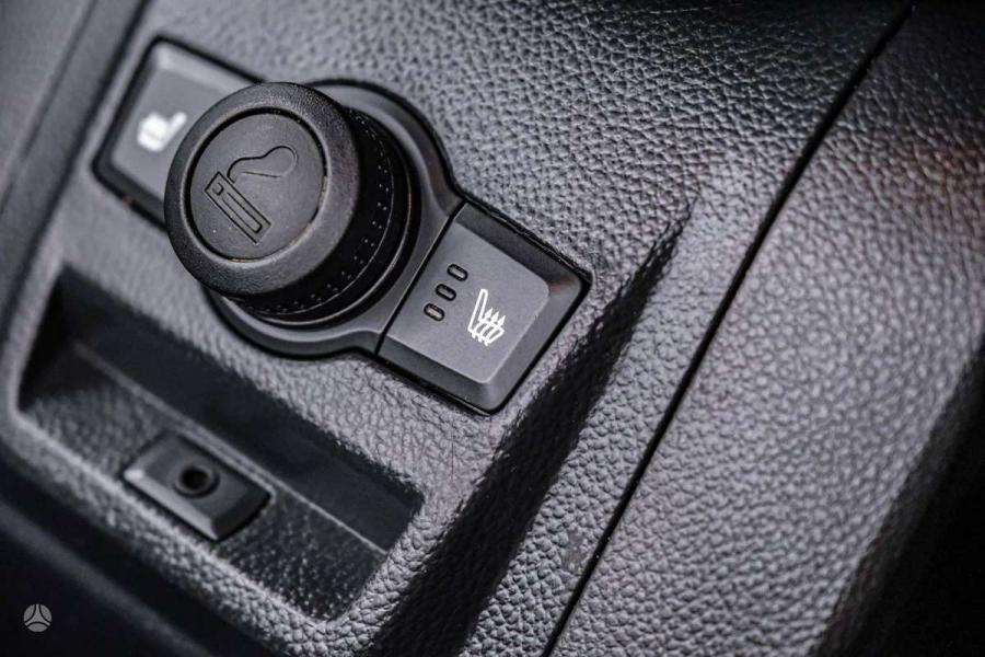 Melns Opel Antara 2011 Kauņa, ar dzinēja tilpumu 2.00 L un nobraukumu 173 tūkst. km par 4900 €, foto 22 vietnē AUTOMOTO.COM.LV