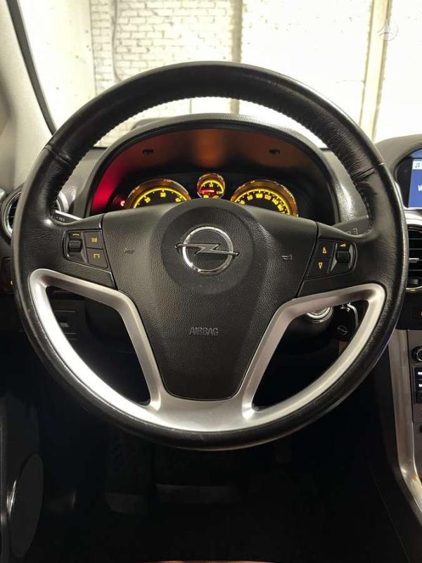 Melns Opel Antara 2011 Klaipėda, ar dzinēja tilpumu 2.23 L un nobraukumu 269 tūkst. km par 5999 €, foto 4 vietnē AUTOMOTO.COM.LV