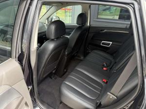 Black Opel Antara 2011 in Siauliai, with an engine capacity of 2.23 L and mileage of 138 thousand km for 4990 €, photo 12 on AUTOMOTO.COM.LV