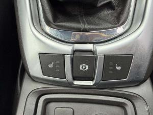 Black Opel Antara 2011 in Siauliai, with an engine capacity of 2.23 L and mileage of 138 thousand km for 4990 €, photo 20 on AUTOMOTO.COM.LV