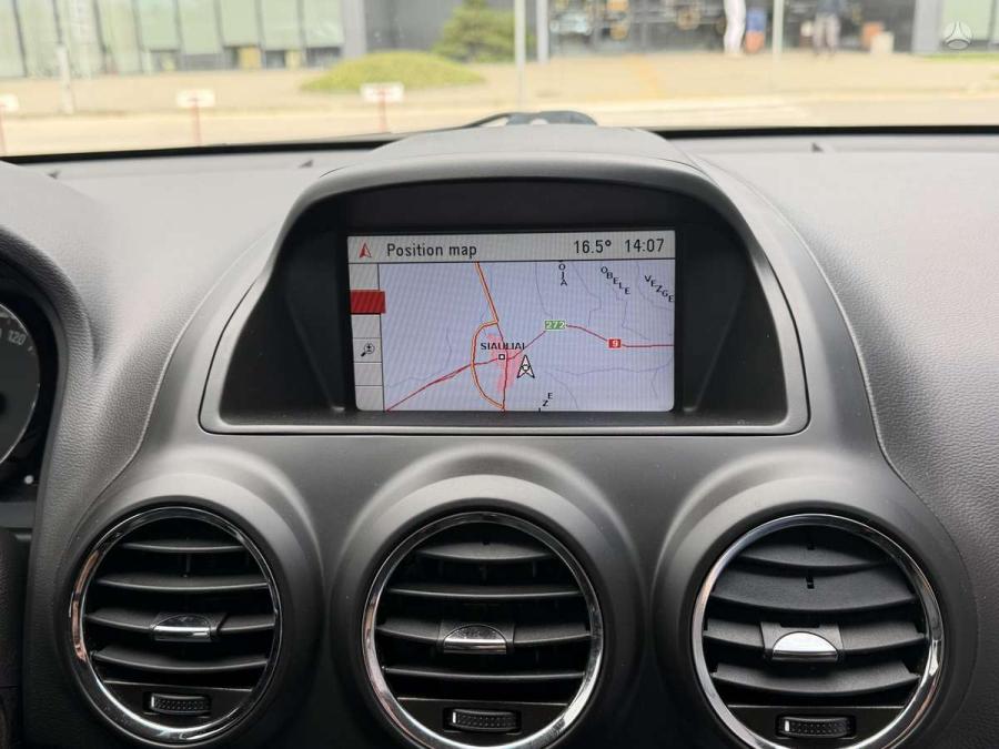 Black Opel Antara 2011 in Siauliai, with an engine capacity of 2.23 L and mileage of 138 thousand km for 4990 €, photo 22 on AUTOMOTO.COM.LV