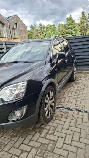 Melns Opel Antara 2011 Viļņa, ar dzinēja tilpumu 2.23 L un nobraukumu 281 tūkst. km par 2900 €, foto 3 vietnē AUTOMOTO.COM.LV