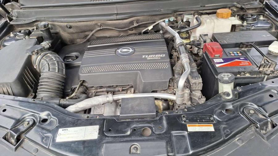 Melns Opel Antara 2011 Viļņa, ar dzinēja tilpumu 2.23 L un nobraukumu 281 tūkst. km par 2900 €, foto 8 vietnē AUTOMOTO.COM.LV