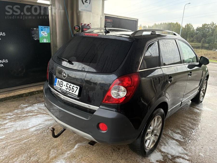 Black Opel Antara 2011 in Ogre, with an engine capacity of 2.00 L and mileage of 289 thousand km for 4500 €, photo 6 on AUTOMOTO.COM.LV