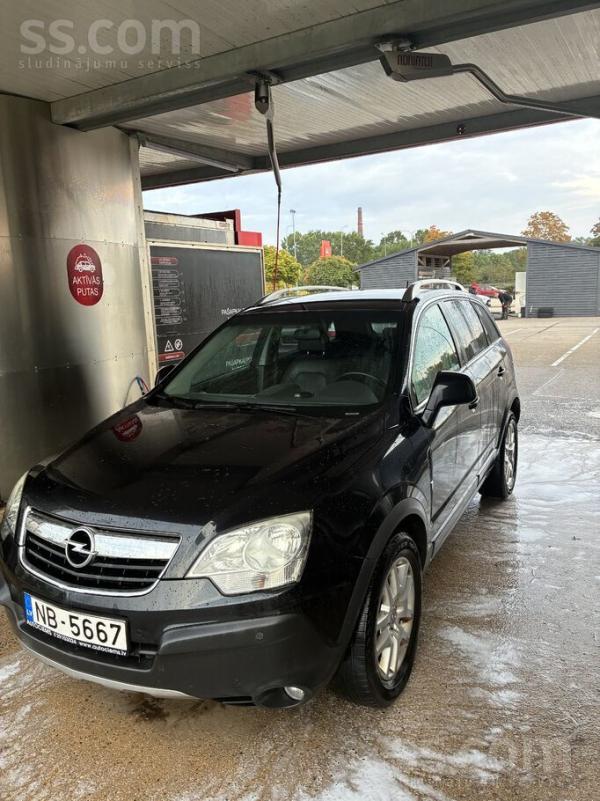 Melns Opel Antara 2011 Ogre, ar dzinēja tilpumu 2.00 L un nobraukumu 289 tūkst. km par 4000 €, foto 3 vietnē AUTOMOTO.COM.LV