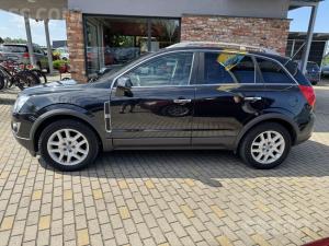 Black Opel Antara 2012 in Talsi, with an engine capacity of 2.20 L and mileage of 216 thousand km for 5500 €, photo 7 on AUTOMOTO.COM.LV